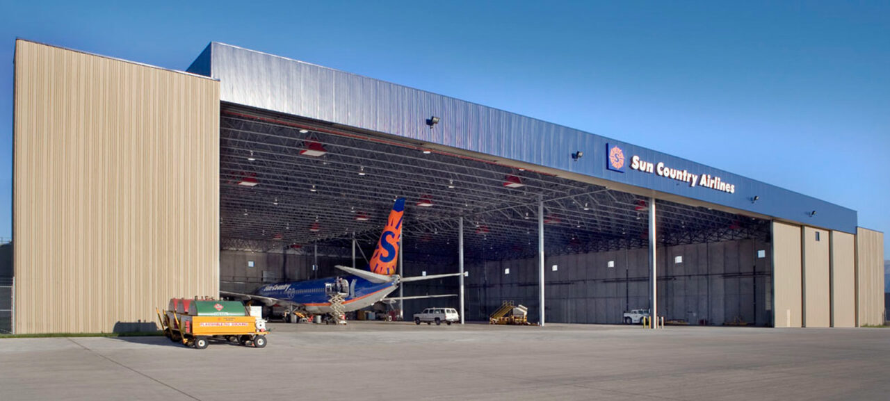 Sun Country Hangar - RJ Ryan Construction